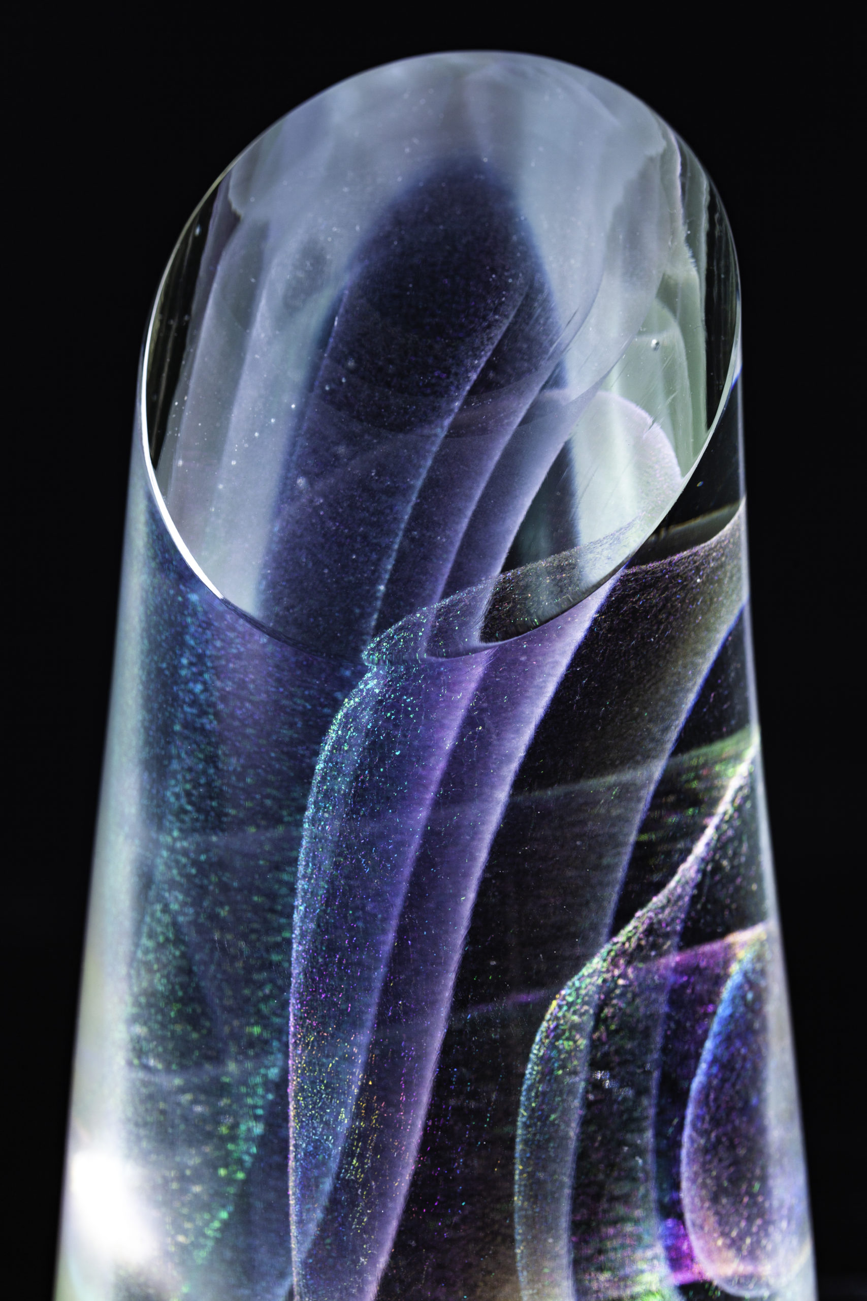 Luminous treasures in glass - Contemporary Glass Society