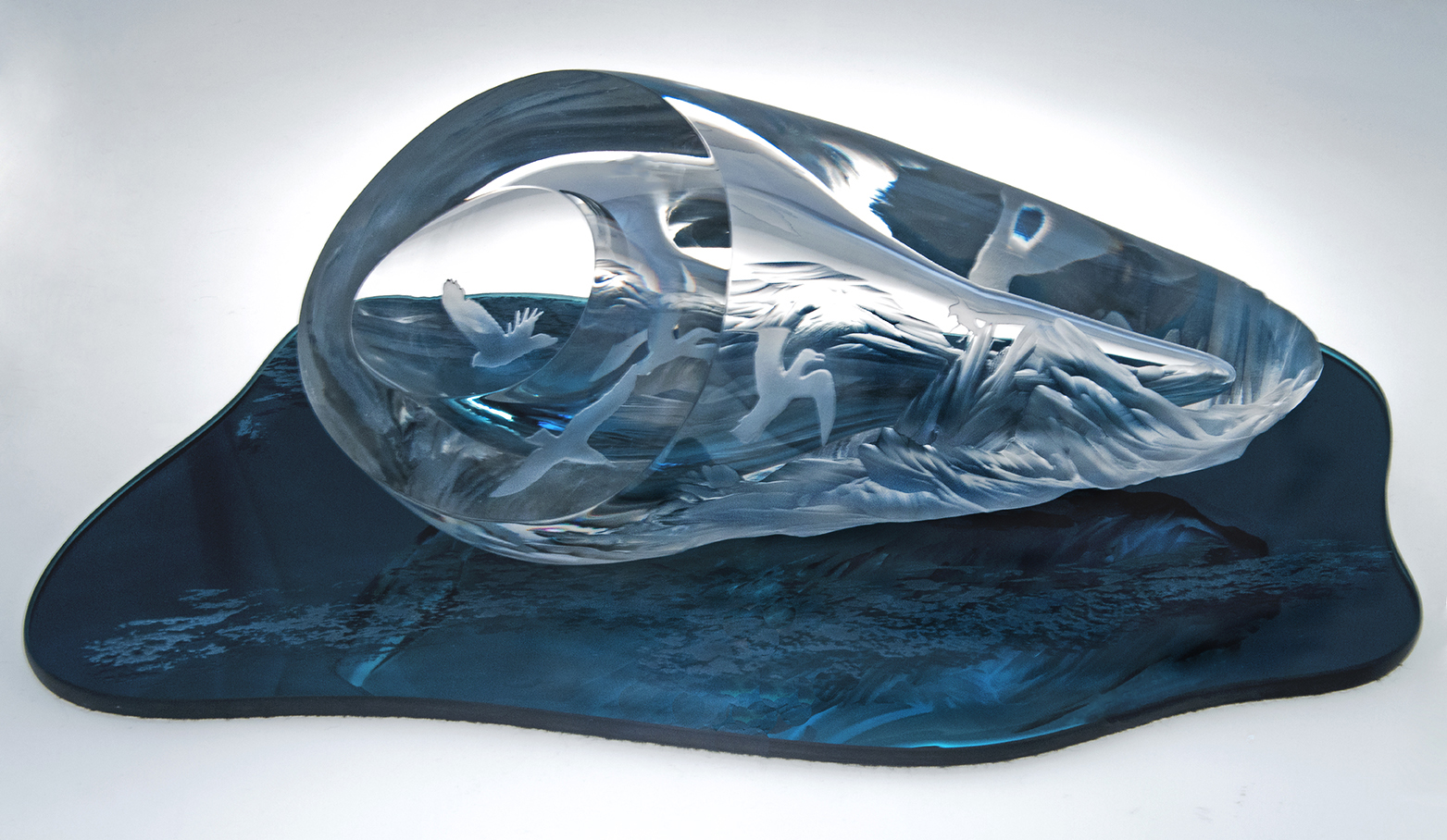 Hough, Catherine - Contemporary Glass Society