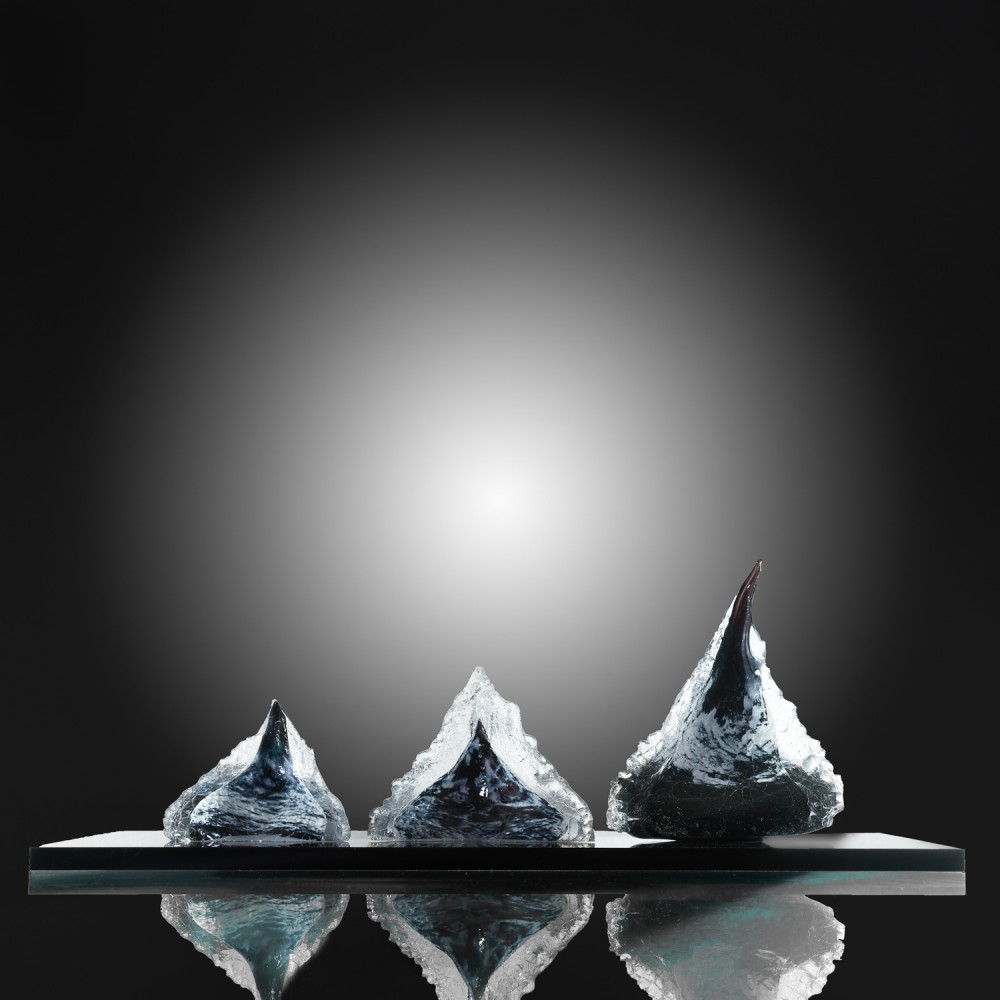 "Light and Dark" -launched on 6th January 2025 - Contemporary Glass Society